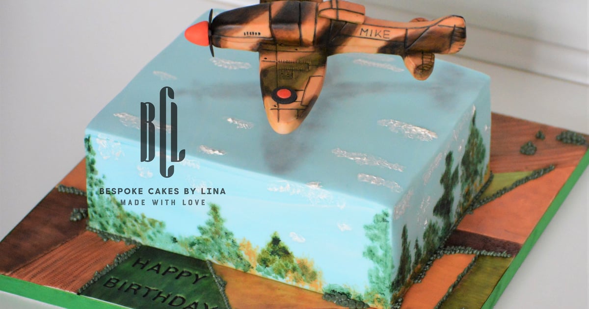 The Spitfire cake