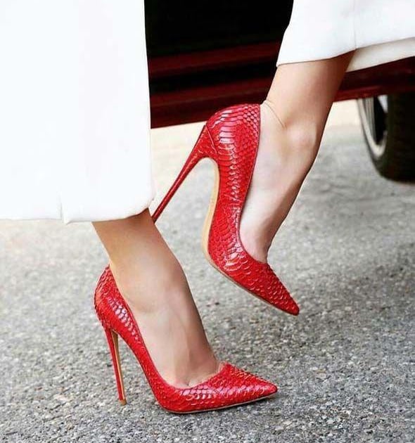 Classic High-Heel Pumps: | MNTRADERSLL