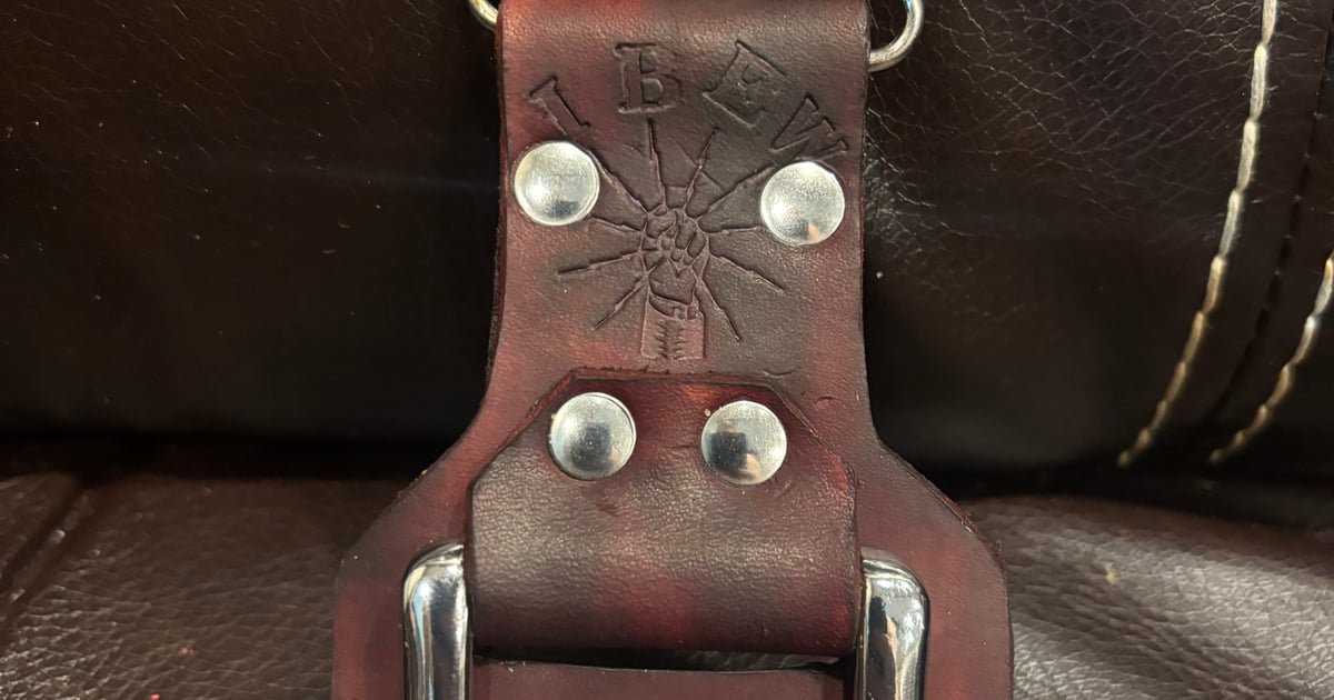 Bibbed Overalls Tape Measure Holder | Pulling Strings Leather