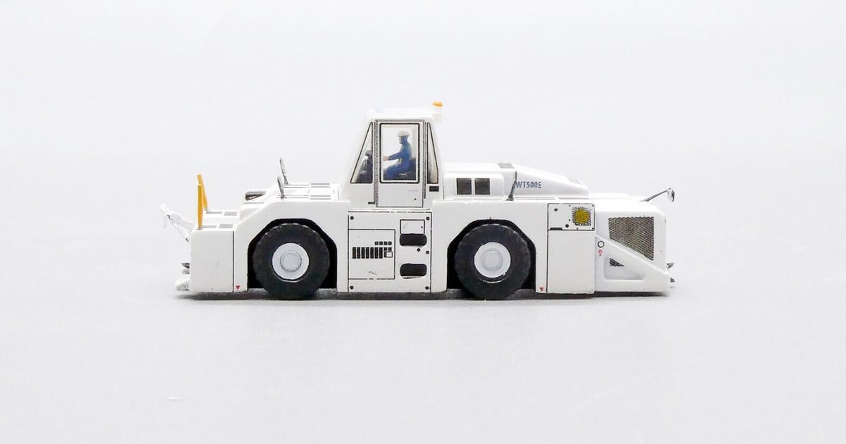 AIRPORT TUG TRUCK ANA | MAYDAY HOBBY SHOP