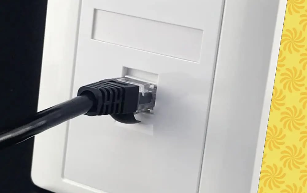 Prise reseau murale Ethernet RJ45 encastrable | LINK COMMUNICATION