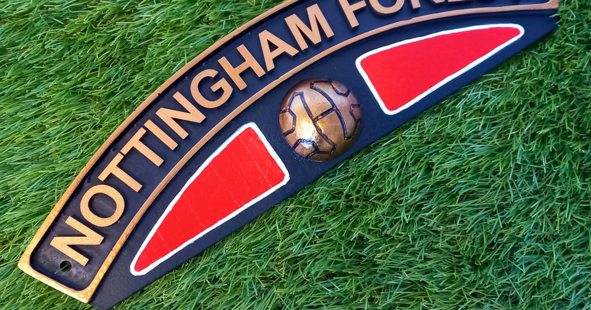 Nottingham Forest B17 Locomotive Sign - Handmade UK | Football Loco Signs