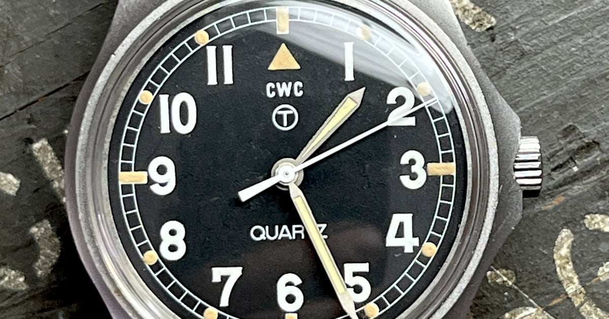 1980 CWC G10 'Fatboy' British army issue quartz field watch