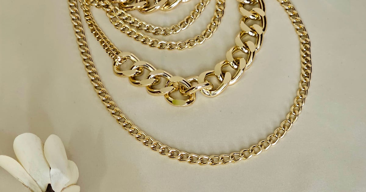 The Golden Current | Iridezza