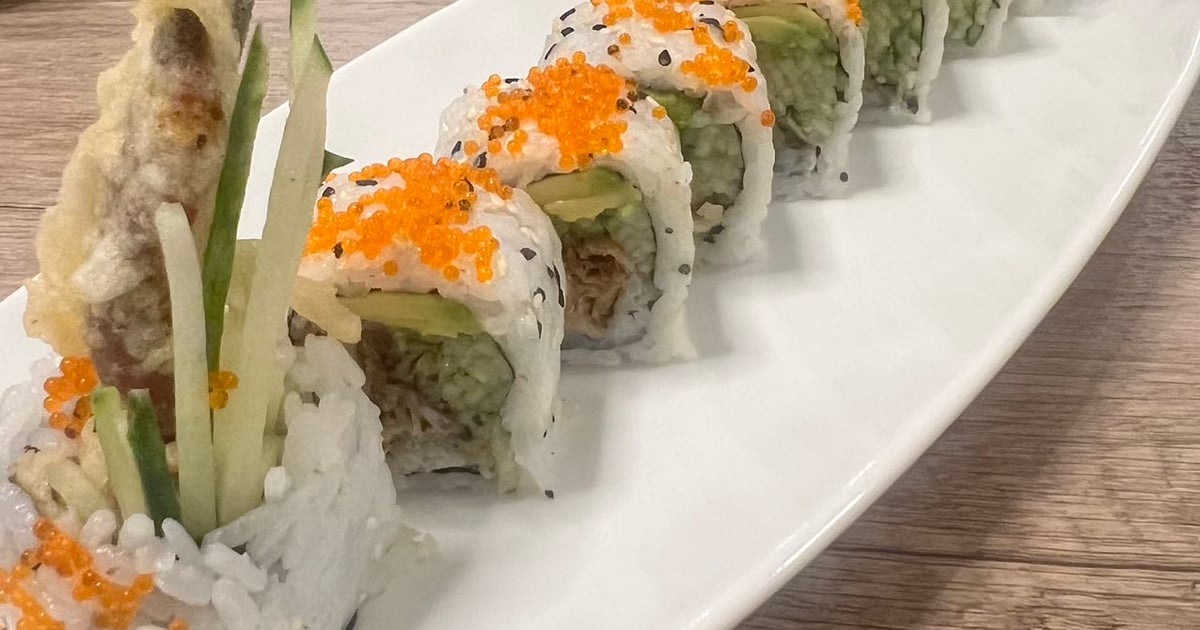 Spider Roll (8pcs) | Sushi