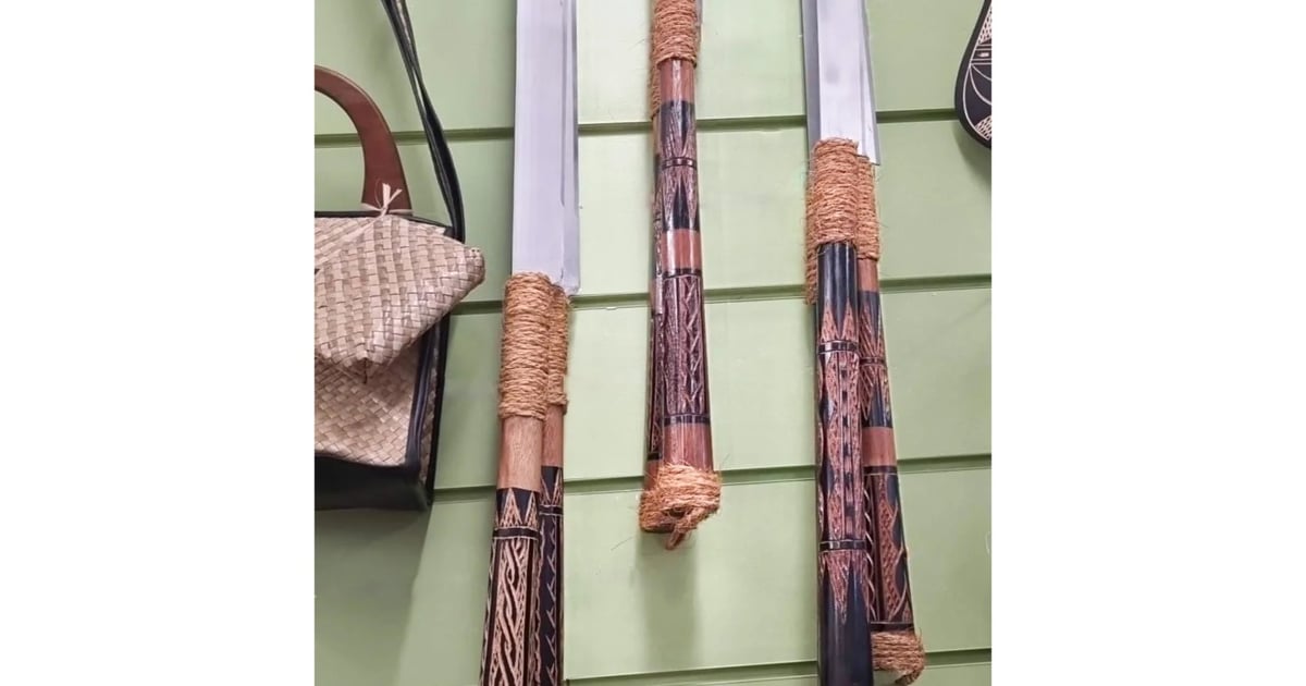 Nifo Oti (Ceremonial Knife) | A.C.C Fugalei Market