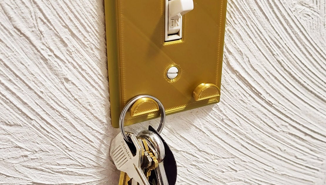 Single Light Switch with Hooks for Keys. 3D Printed Single Gang Switch ...