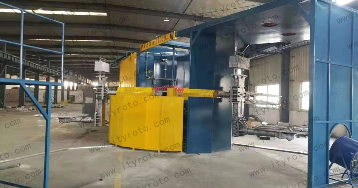 High-Volume Carousel Rotomolding Machine | ityroto
