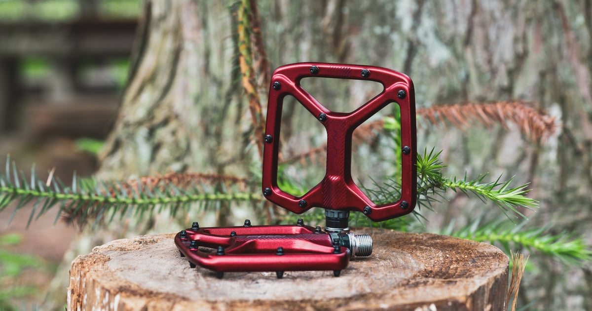 Python Flat Pedals | MAHARA BIKESHOP