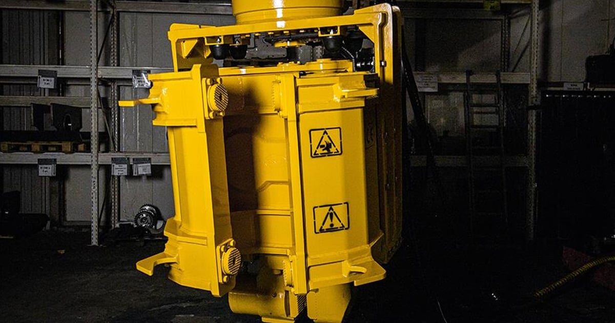 SMS SGL Series Side Grip Sheet Pile Drivers | MIDAS KSA