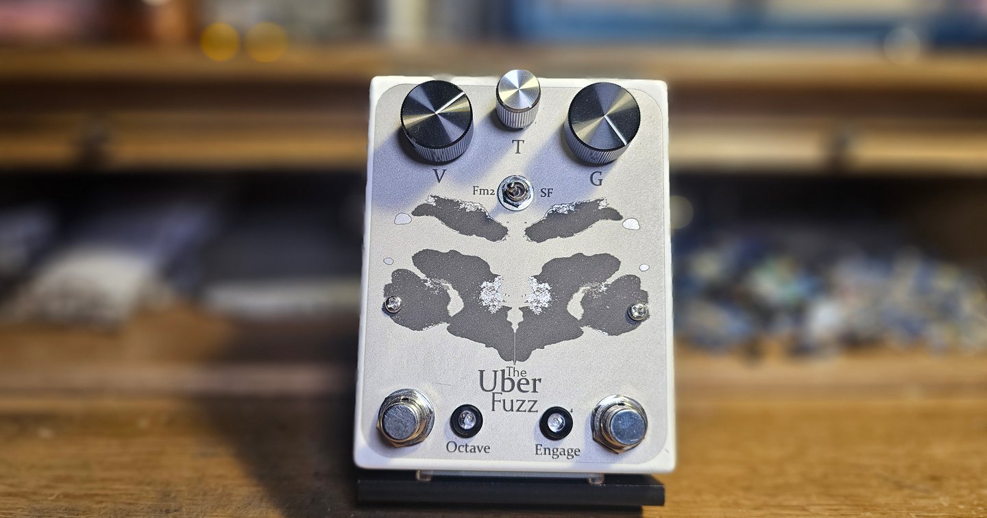 The Uber Fuzz Gain Stage Effects