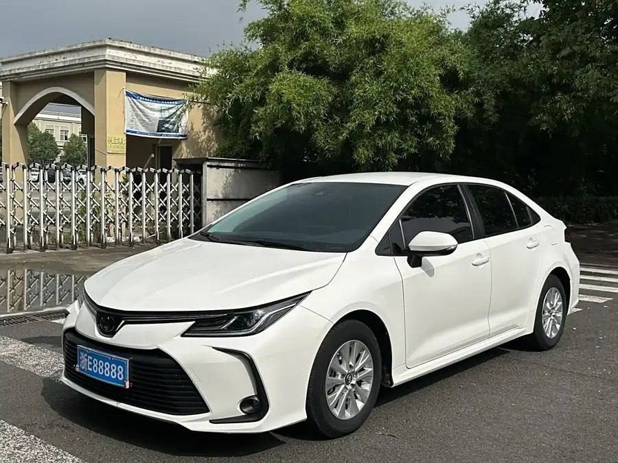 Corolla 2021 TNGA 1.5L CVT Pioneer Edition 2021 | Russian Used Vehicles