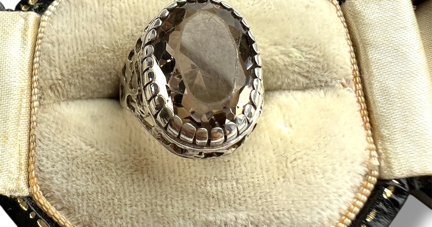 Rankų darbo papuošalai ir vintage | Dionka