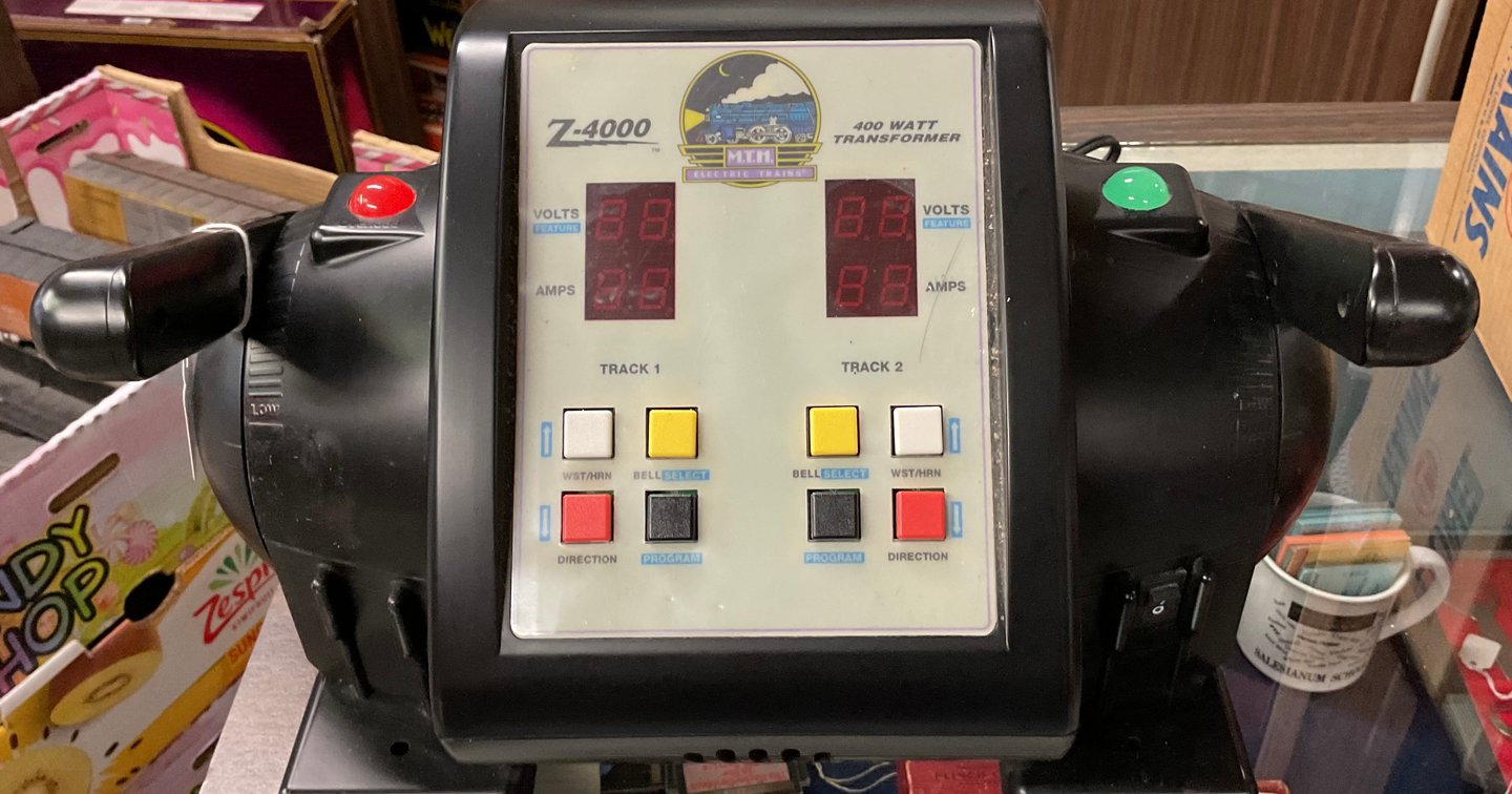 MTH Z-4000 Model Train Transformer | Model Trains
