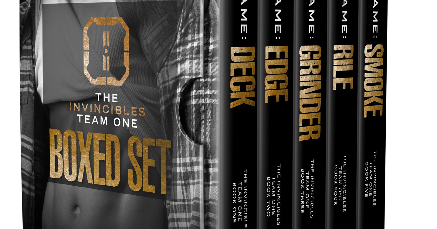 Invincibles Team One Boxed Set