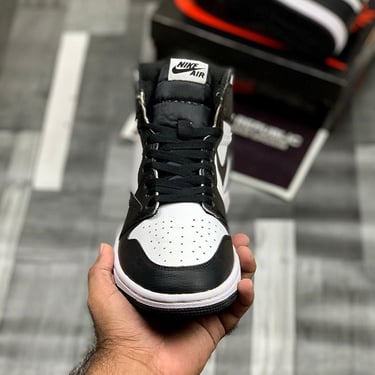 Air Jordan 1 Retro High OG “Panda Reverse Swoosh” | khankicks