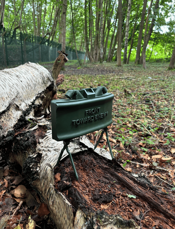 M18A1 Claymore Mine Replica | AG MILITARY