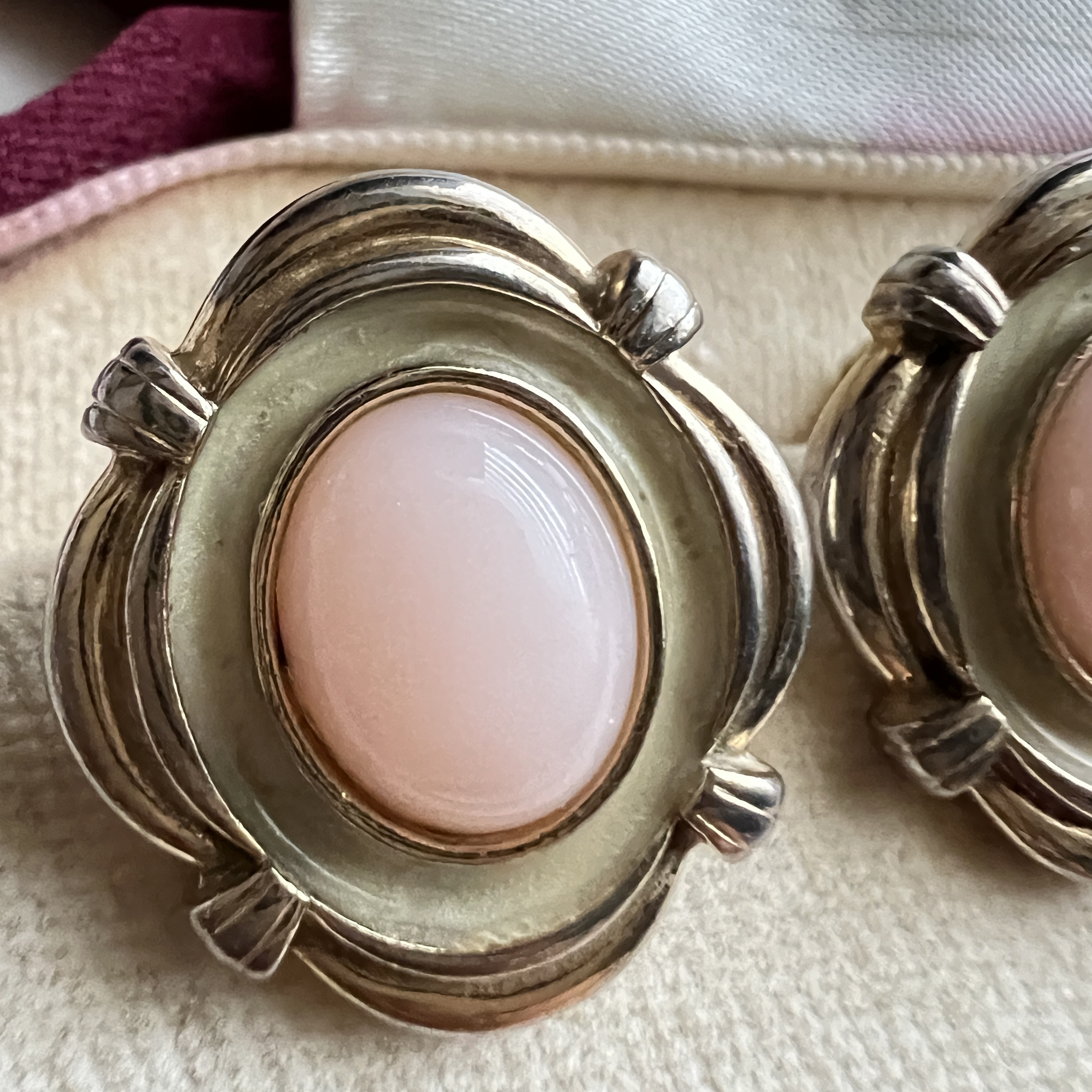 Rankų darbo papuošalai ir vintage | Dionka