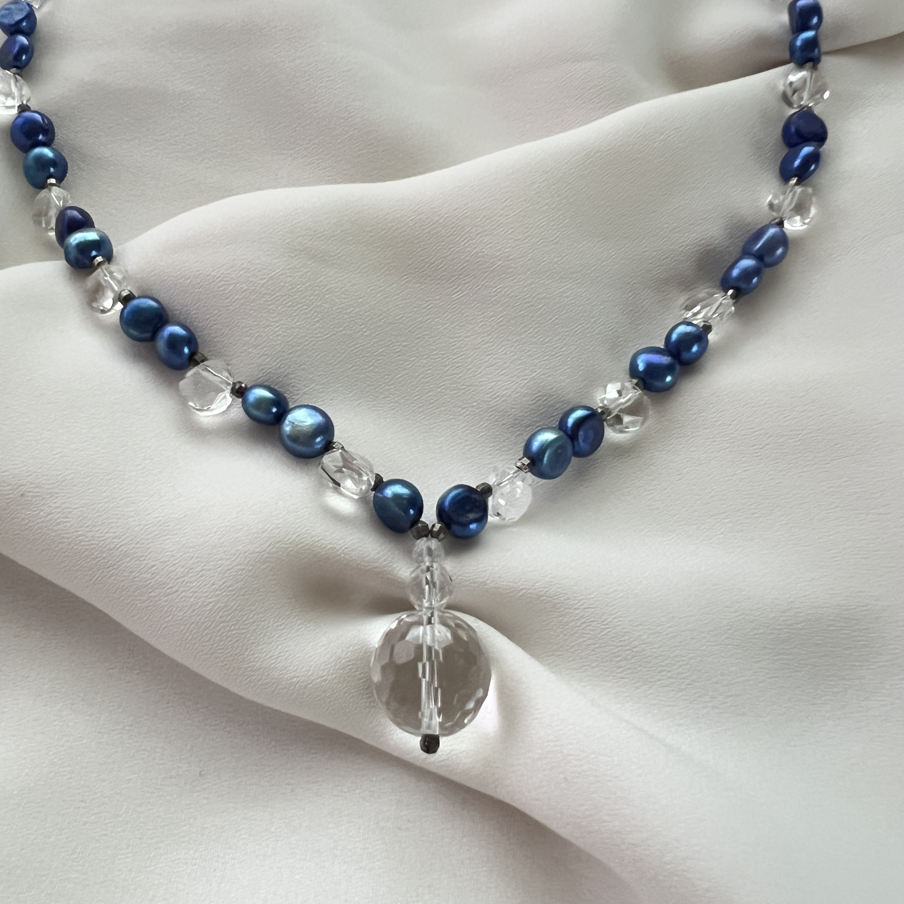 Natūralių perlų kaklo papuošalas | Dionka