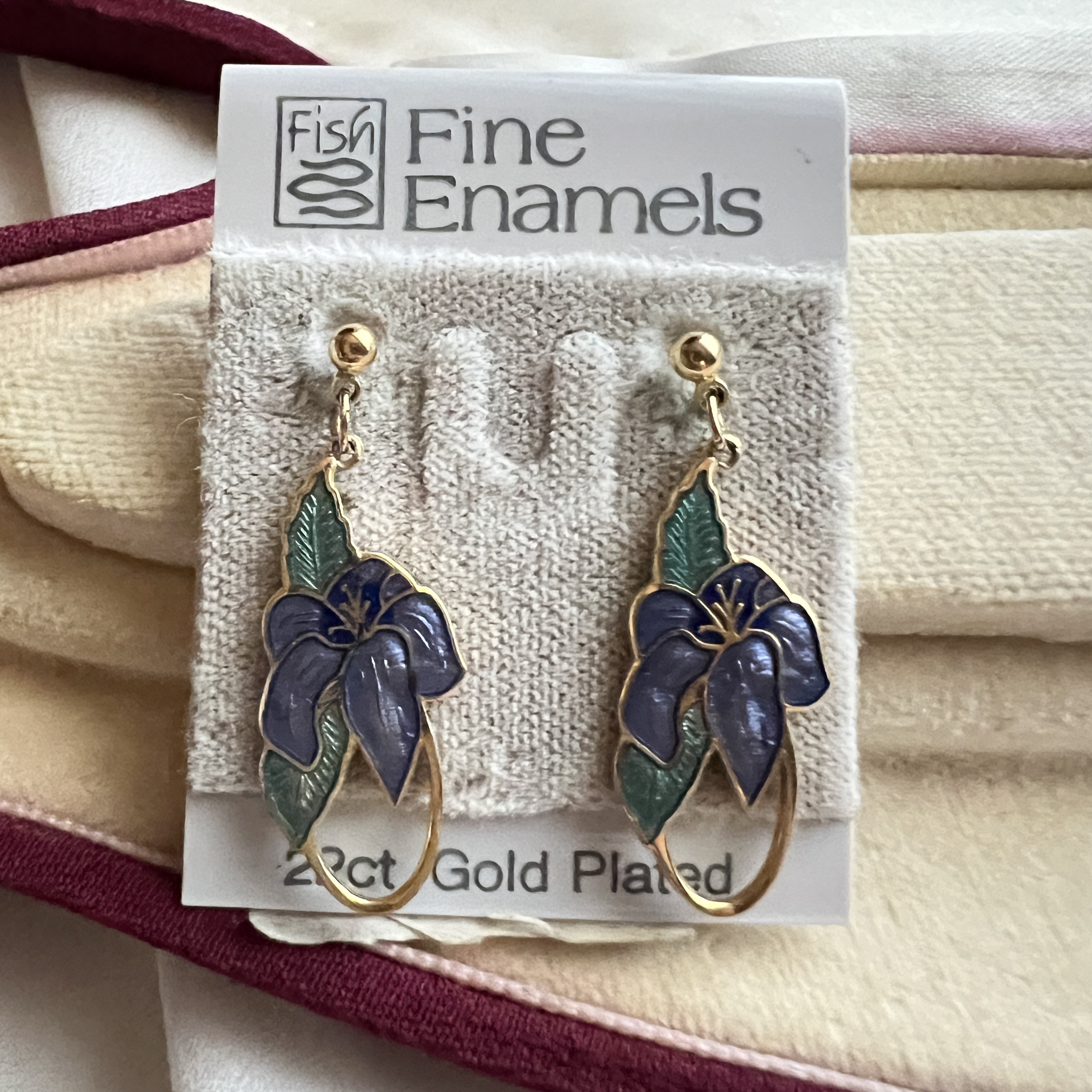 Rankų darbo papuošalai ir vintage | Dionka