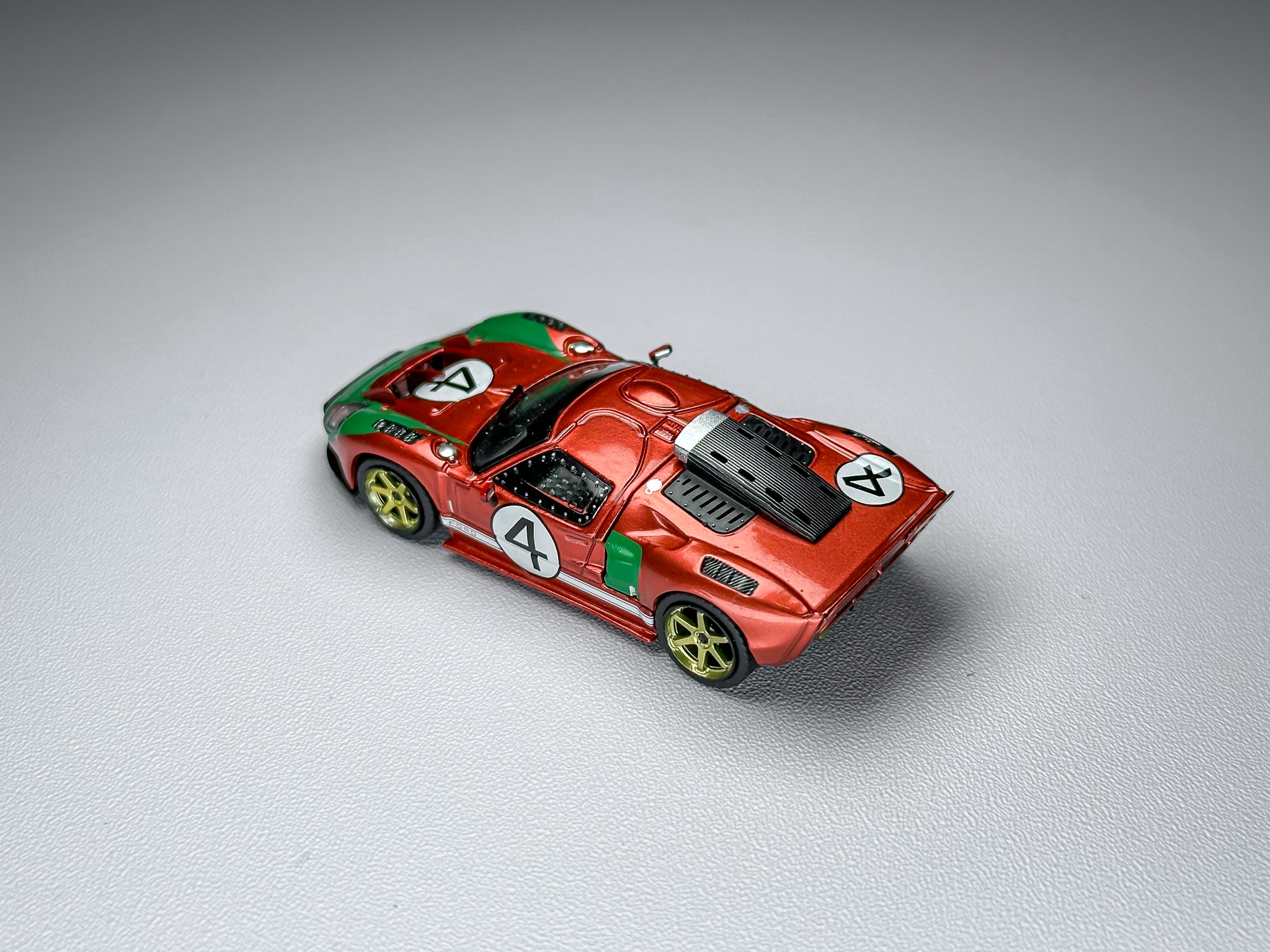 Rhino Model RM 1/64 Ford GT40 | Miniature Store